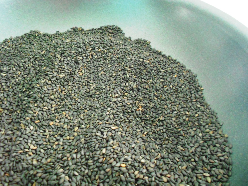 Black Sesame Gomasio | KarmaFree Cooking